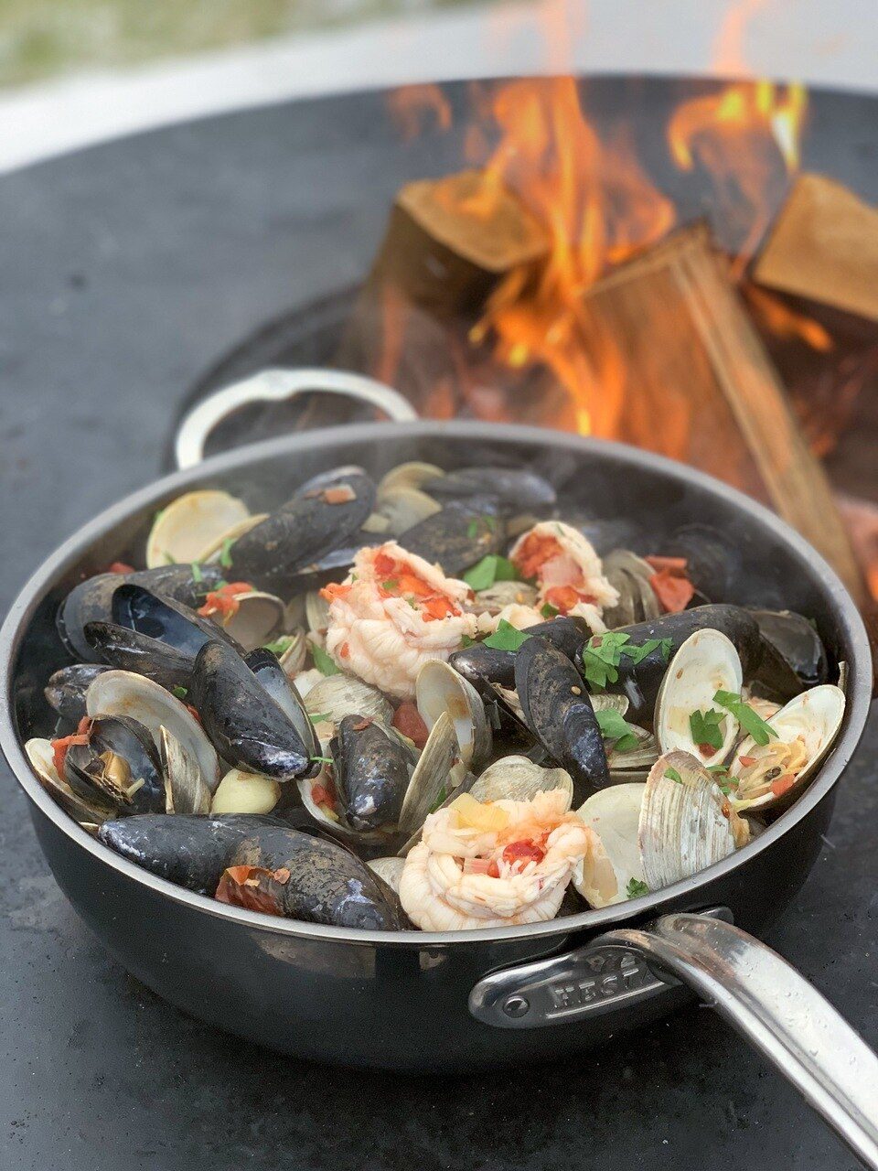 Hestan NanoBond 3.5qt Essential Pan – Maison Cookware + Bakeware