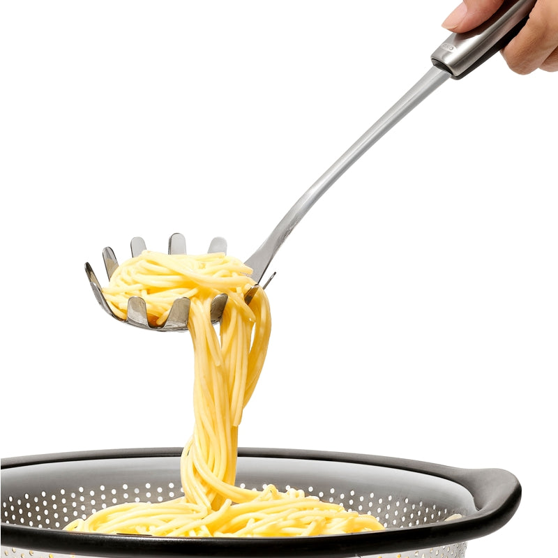 OXO SteeL® Spaghetti Server – Maison Cookware + Bakeware