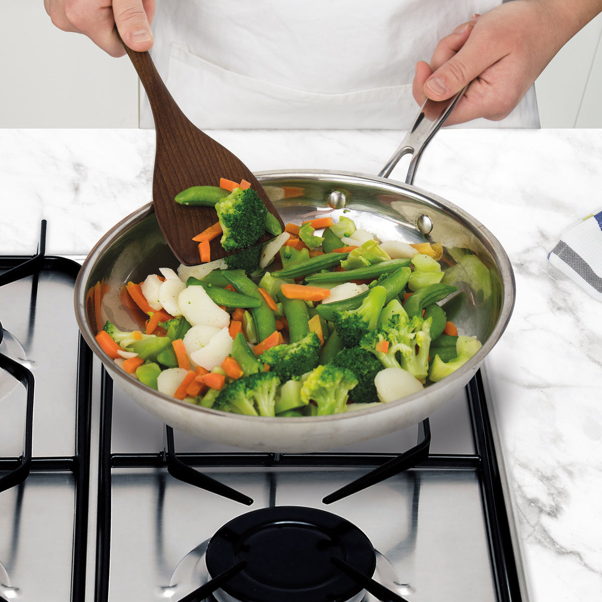 TOVOLO® Toasted Beechwood Angled Turner – Maison Cookware + Bakeware