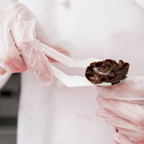 Ateco Flower Lifter – Maison Cookware + Bakeware